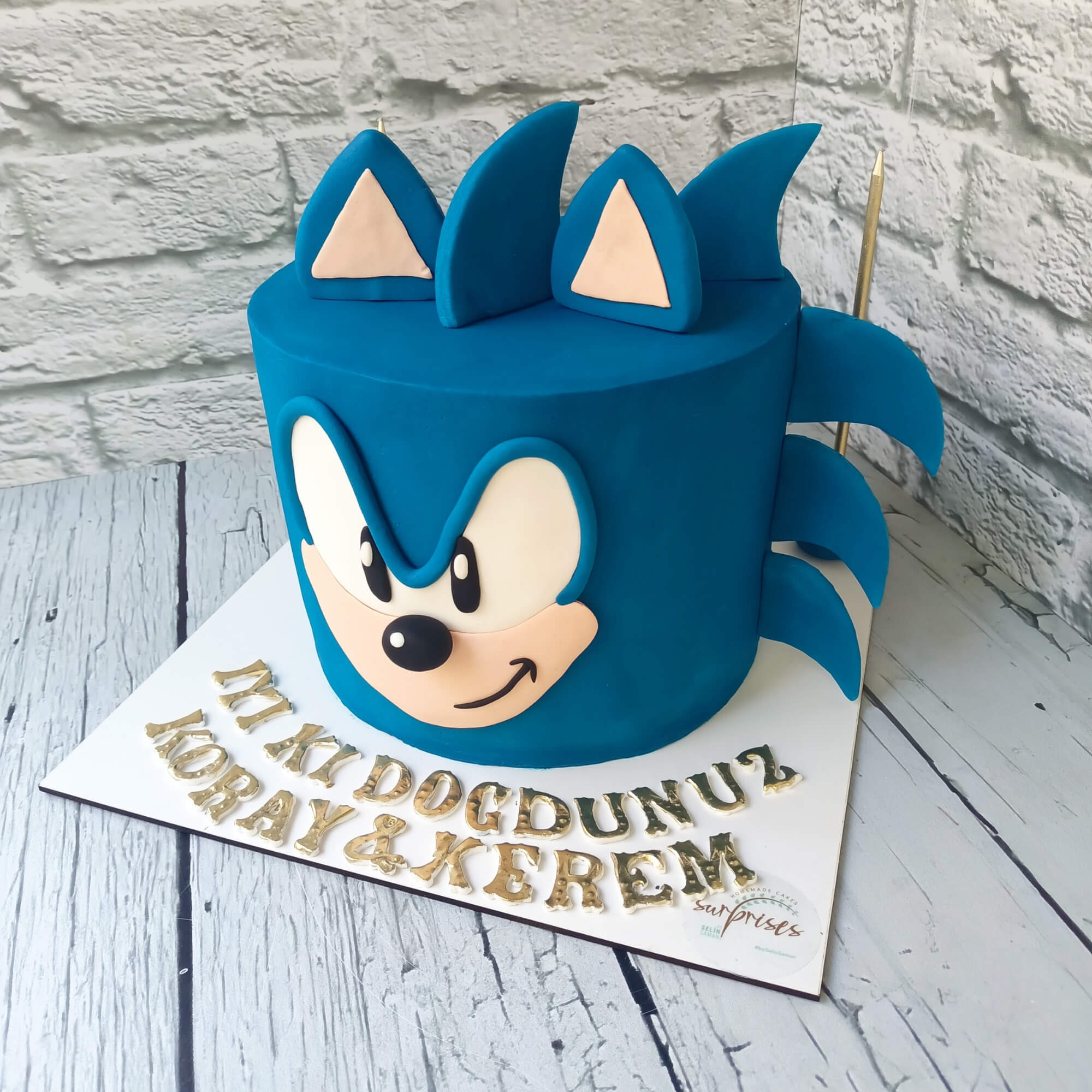 Sonic Pastası - Sürpriz Butik Pasta